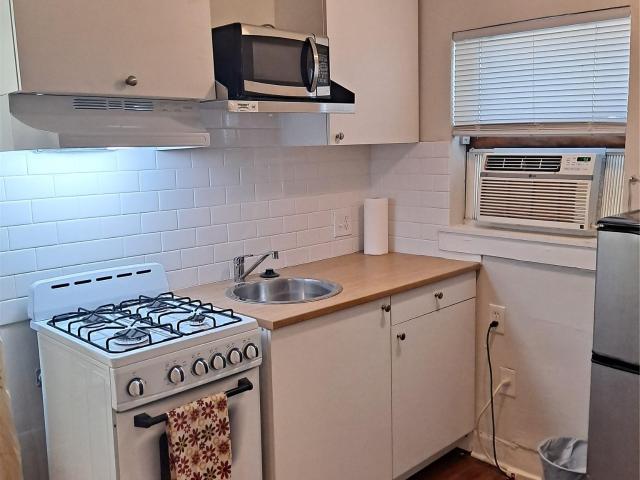 1906 San Gabriel St # 16