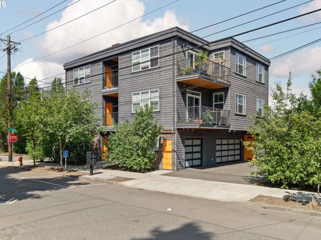 1906 se tacoma st