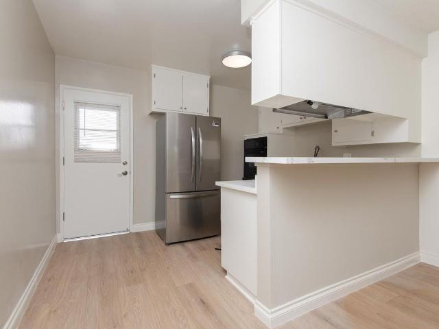 1906 Shenandoah 1 Bedroom Apartment for Rent at 1906 S Shenandoah St, Los Angeles, CA 90034 South Robertson