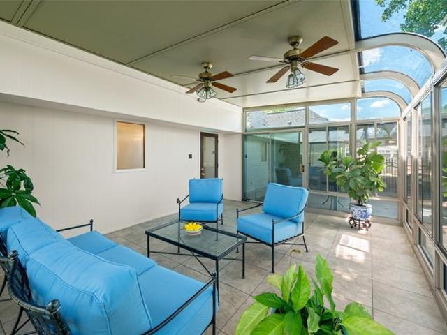 1906 Spillers Ln, Houston, TX 77043