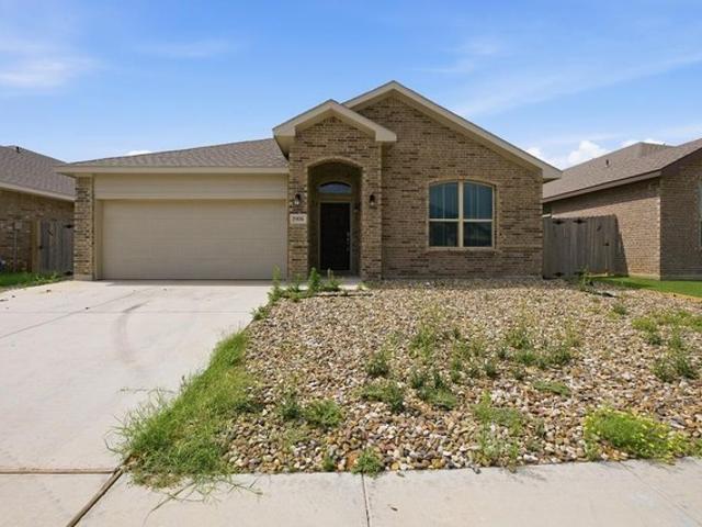 1906 Twin Falls Dr, Odessa, TX 79762