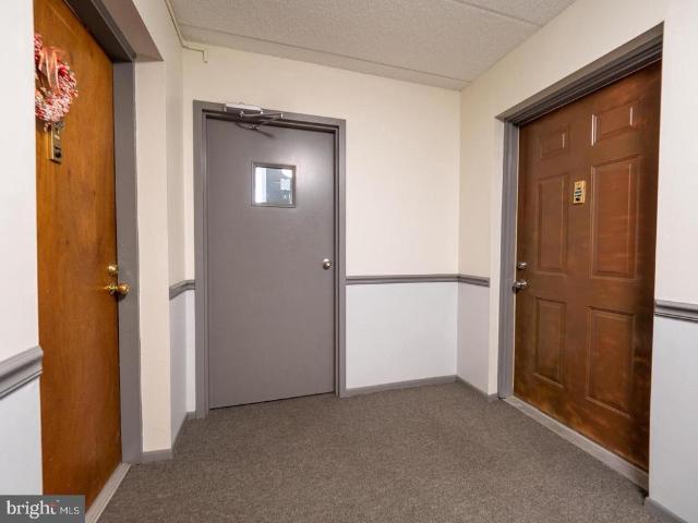 1906 Valley Drive # 1906