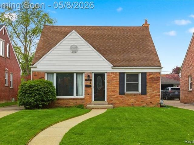 1906 Venice St, Dearborn, MI 48124