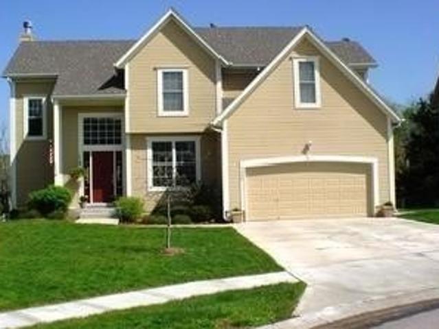 1906 W Kiera Cir, Olathe, KS 66061