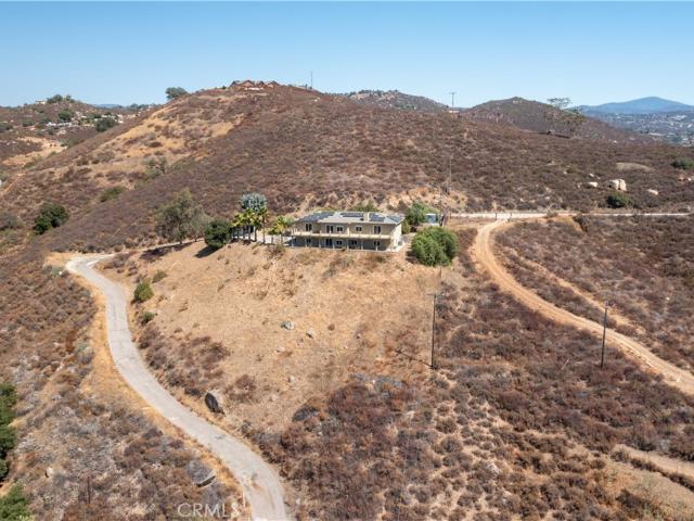 19075 Caesar Dr, Ramona, CA 92065 | MLS #PW25216 | Compass
