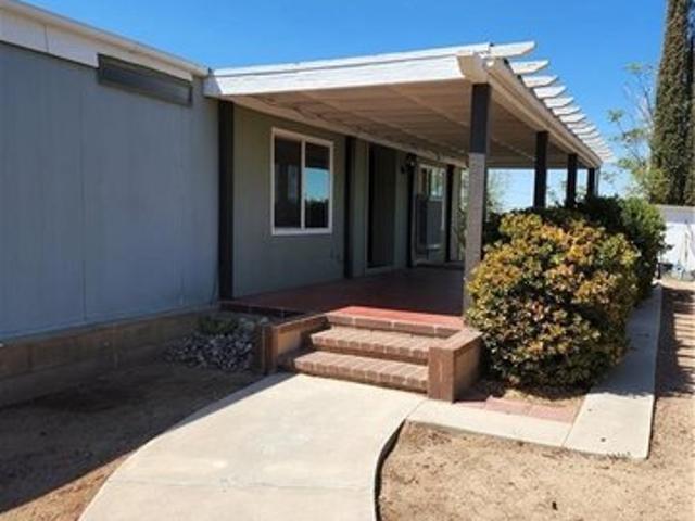 19078 Monterey St, Hesperia, CA 92345