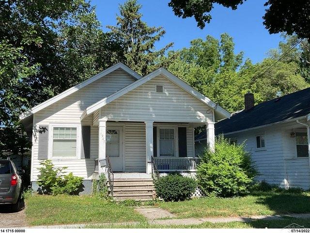 1907 N Clinton St, Saginaw, MI 48602