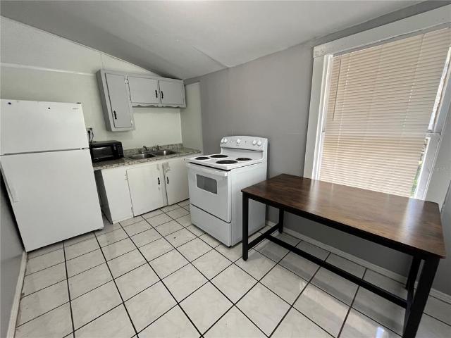 1907 N Morgan St, Unit D, Tampa, FL 33602 | MLS #TB8488