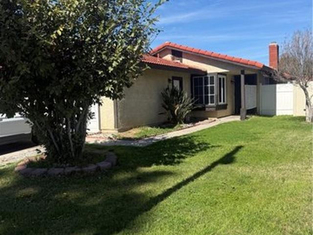 1907 Overland St, Colton, CA 92324