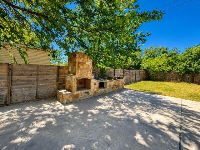 1907 Bitter Creek Dr