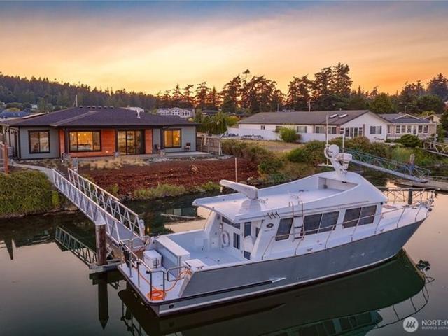 1907 Cay Way, Anacortes, WA 98221