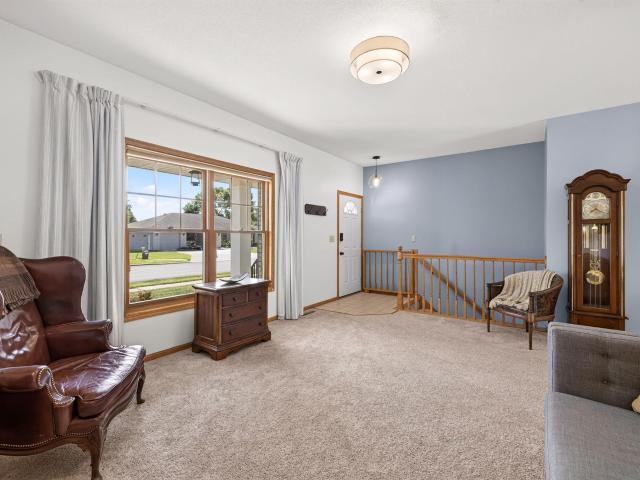 1907 Evenson Dr