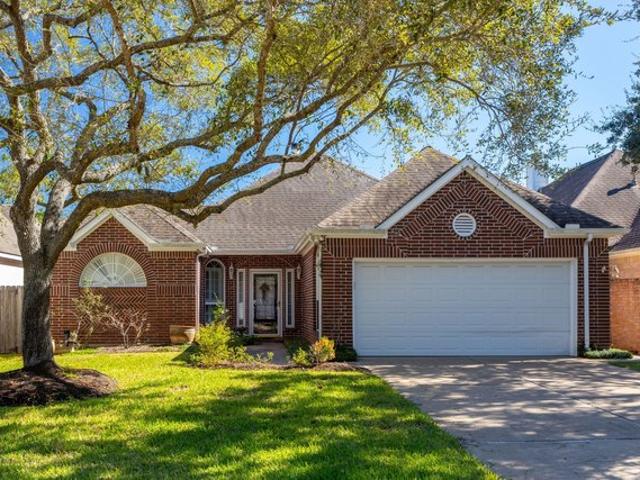 1907 Emerald Ct, Houston, TX 77094
