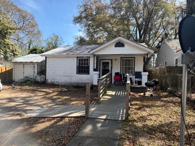 1907 Helm Ave, North Charleston, SC 29405 | MLS #25007 | Compass