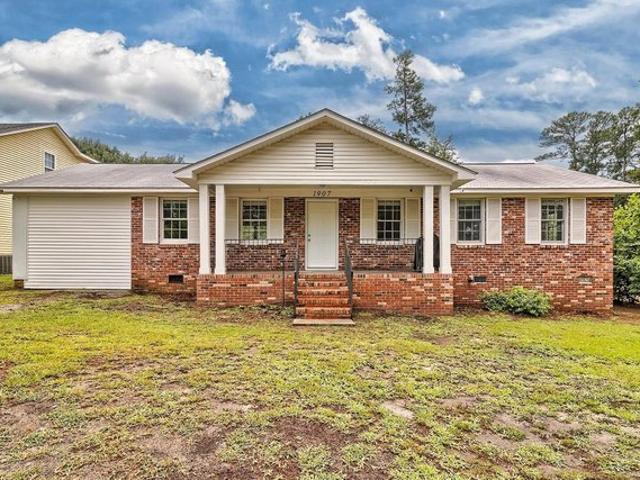 1907 Holland St, West Columbia, SC 29169