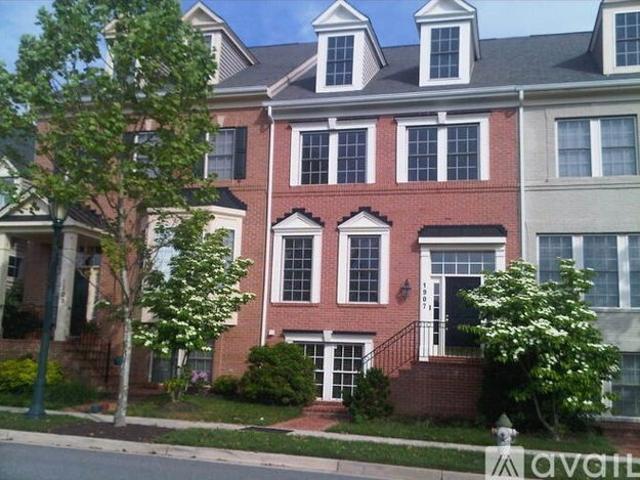 1907 Piccard Dr Unit Townhouse, Rockville, MD 20850