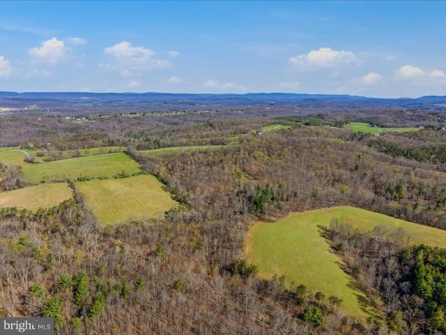 1907 Pious Ridge Rd, Berkeley Springs, WV 25411 | MLS #WVMO2007