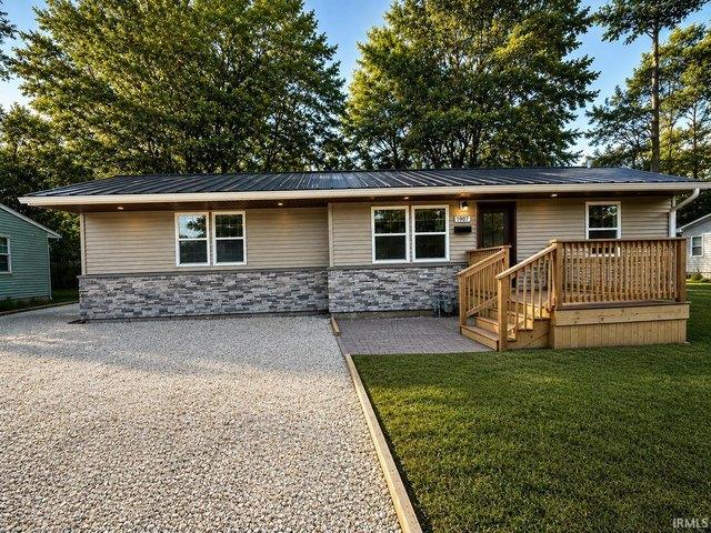 1907 Ridgway Ave, Evansville, IN 47714