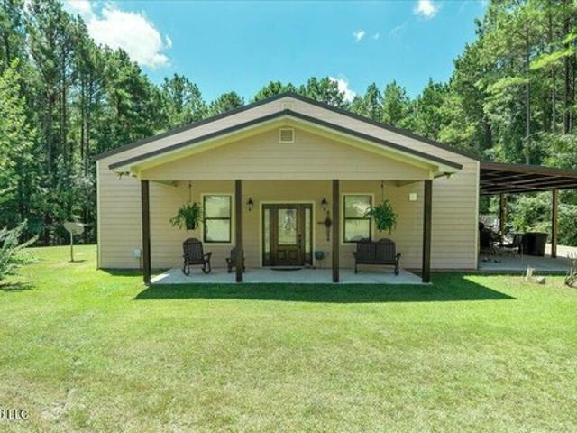 1907 Robinson Rd, Canton, MS 39046