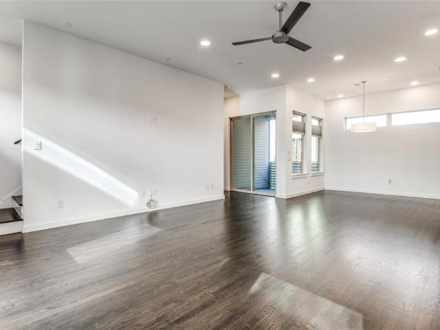 1907 Summit Avenue # 3