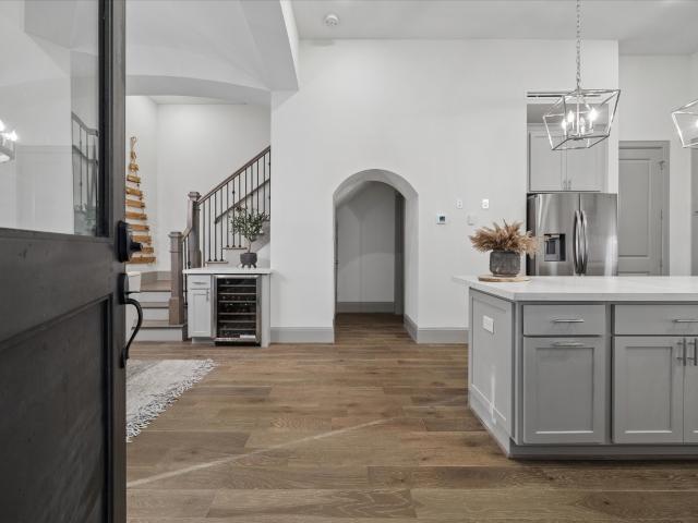 1907 W 25th Street