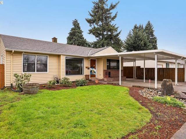 1907 W 37th St, Vancouver, WA 98660