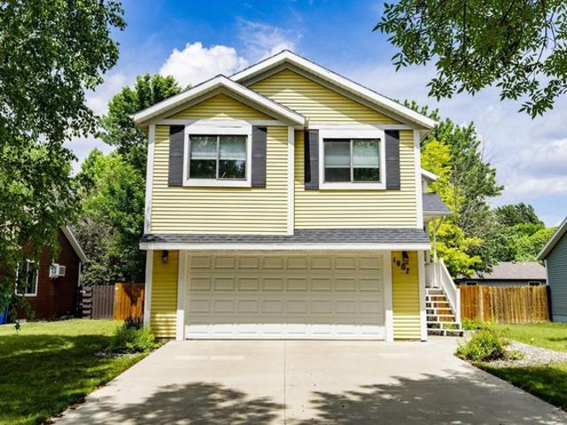 1907 27th Ave S, Fargo, ND 58103