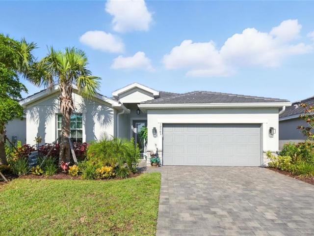 19085 Cabernet Ct, Venice, FL 34293 | MLS #A4687 | Compass