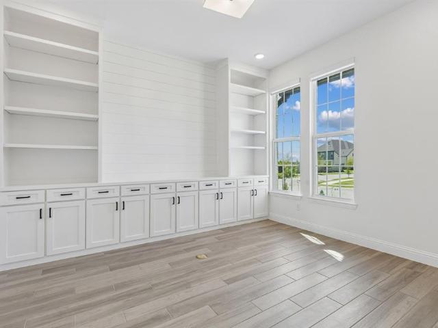 1908 Breezy Brook Lane