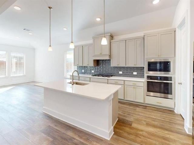 1908 Briar Hill Drive