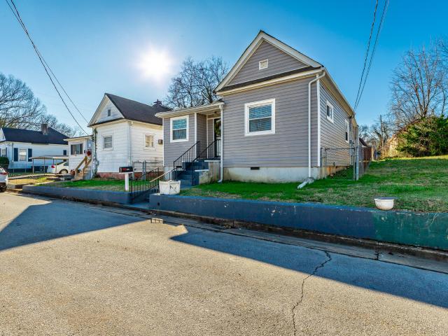 1908 Cleveland Ave, Chattanooga, TN 37404 | MLS #1525 | Compass