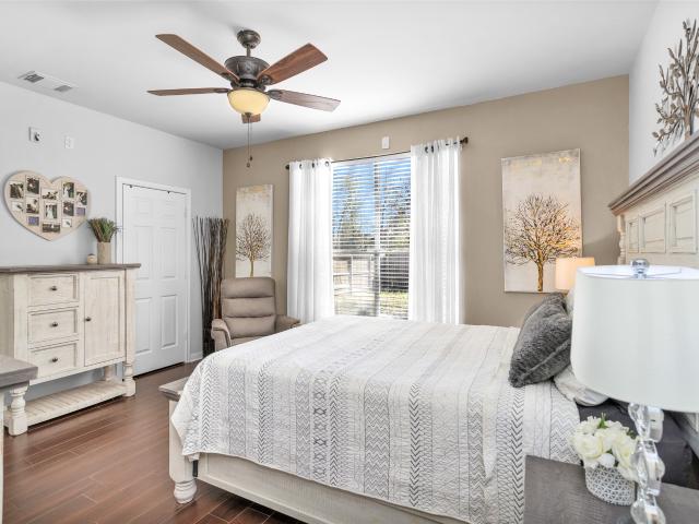 1908 Hunnington Dr, Conroe, TX 77301 | MLS #44582