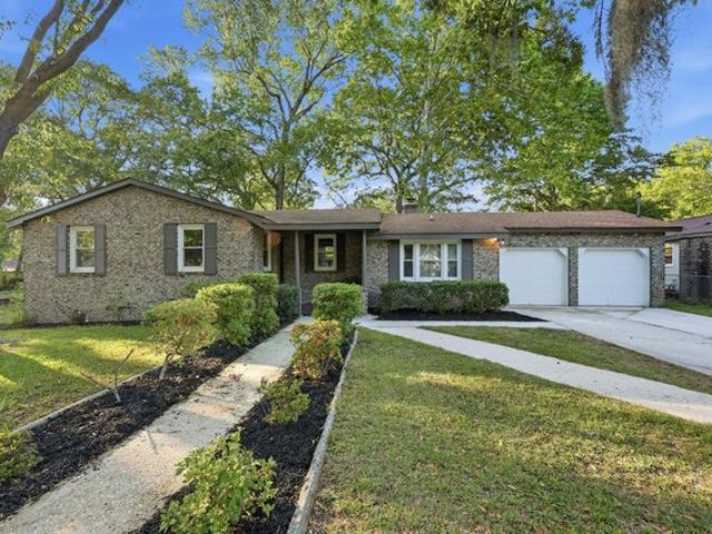 1908 Iron St, North Charleston, SC 29406