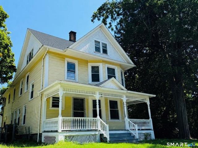1908 Stratfield Rd, Fairfield, CT 06825