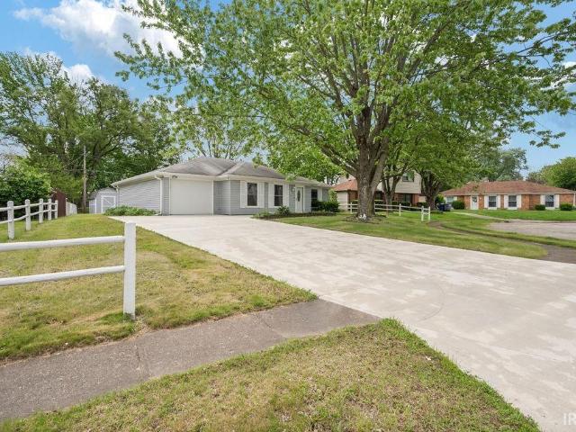 1908 Versailles Drive