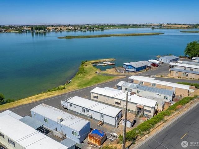 1908 W Marina Dr Unit 4, Moses Lake, WA 98837