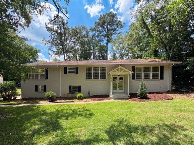 1908 Wisterwood Dr, Hoover, AL 35226