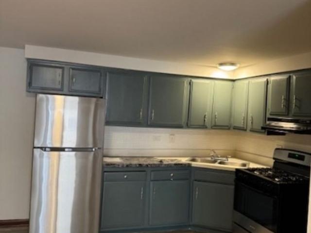 1908 16 Vermont Avenue 2 Bedroom Apartment for Rent at 1908 Vermont St, Blue Island, IL 60406