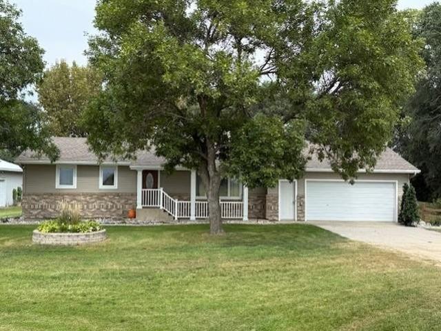 1908 380th St, Breckenridge, MN 56520