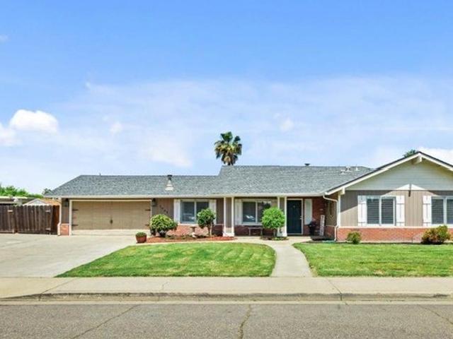 1909 Nadine Ave, Modesto, CA 95351