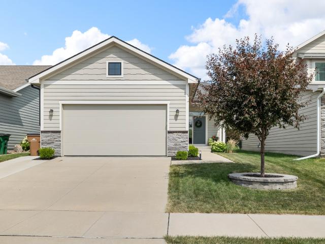 1909 NE Heritage Drive