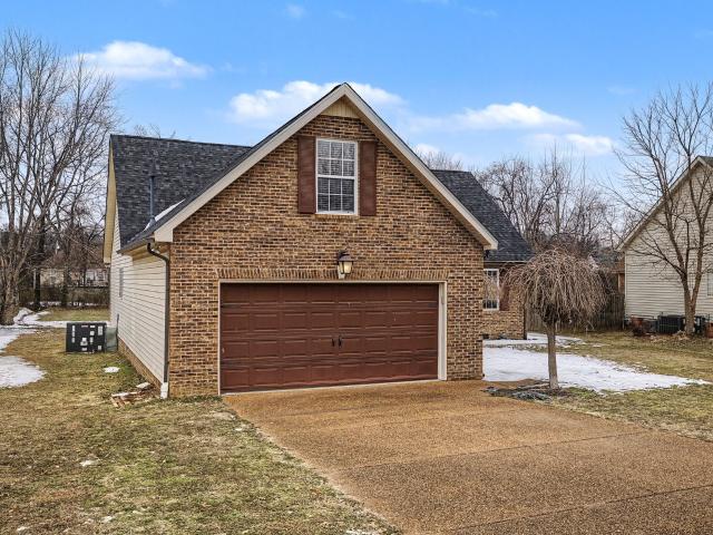 1909 Amacher Dr
