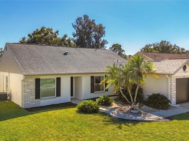 1909 Castle Bay Ct, Oldsmar, FL 34677