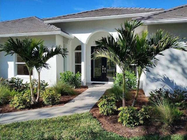1909 Fairfax Cir, Naples, FL 34109 | MLS #225071