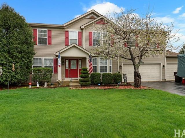 1909 Hemlock Dr, Mchenry, IL 60050
