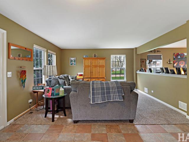 1909 Hemlock Drive