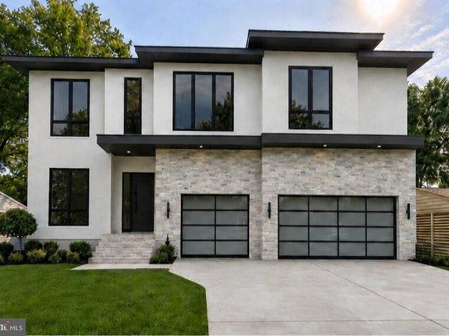 1909 Hillside Dr, Falls Church, VA 22043