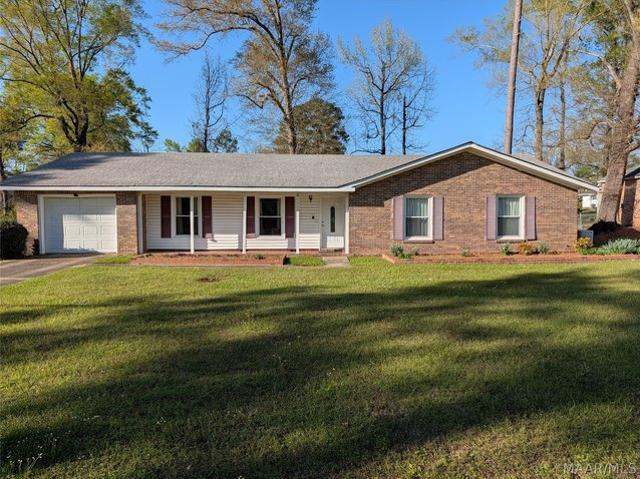 1909 LA Foret Dr, Selma, AL 36701