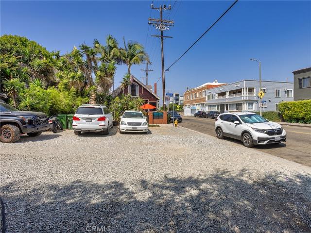1909 Pacific Avenue