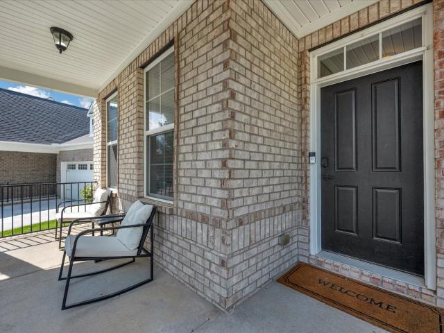 1909 Stonewater Dr
